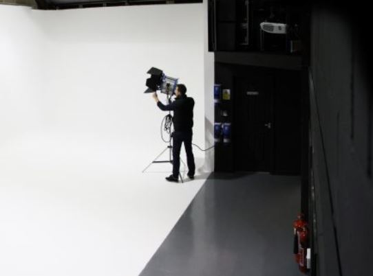 Ember Studio - Norfolk Screen